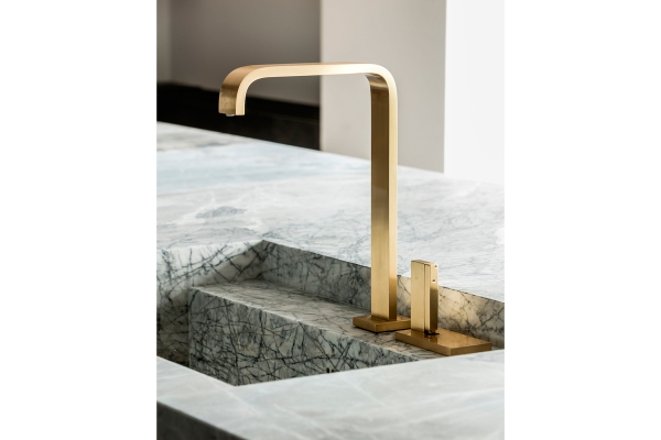 Robinetterie minimaliste | Install Magazine